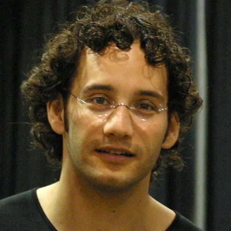 Book recommendations by athletes